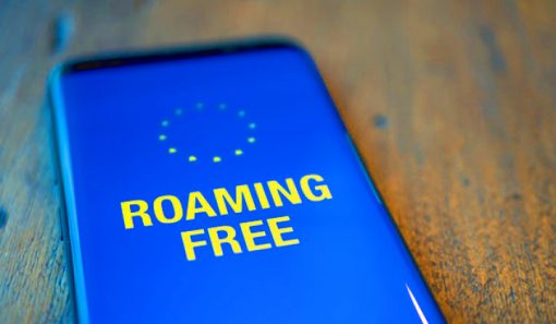 Data roaming in Europe 2025: Which option should I choose?