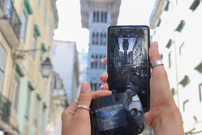 Travel Europe with iPhone: How to use iPhone in Europe 2025?