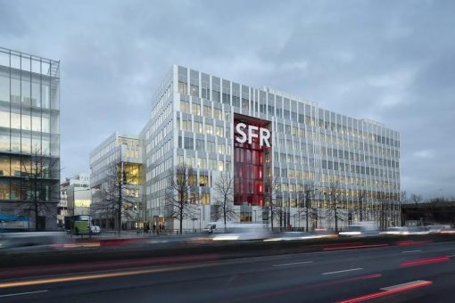 Comprehensive Guide to SFR SIM Card & eSIM for Travelers 2024